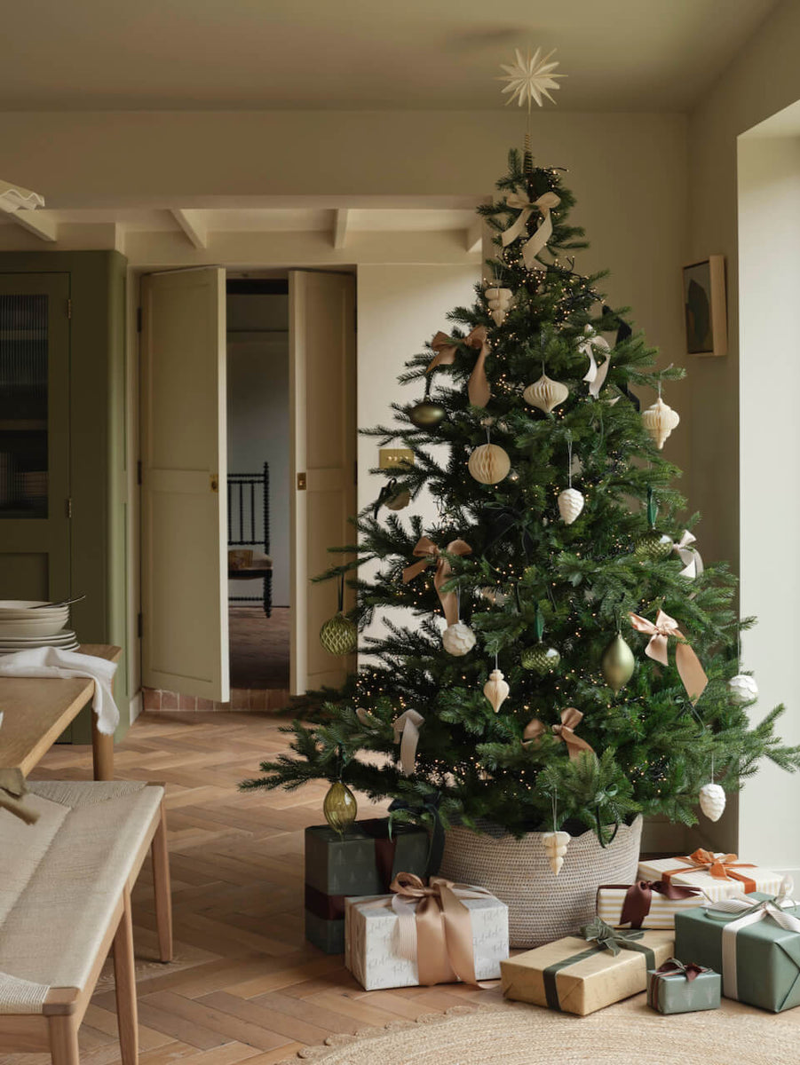 Luxury Christmas Tree Decorations | Layered Lounge