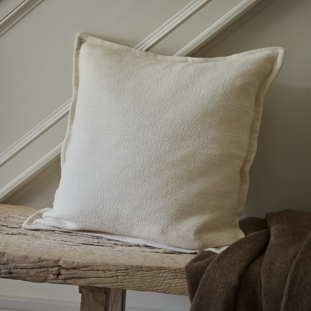 Cream Heavy Linen Cushion Cover – Layered Lounge